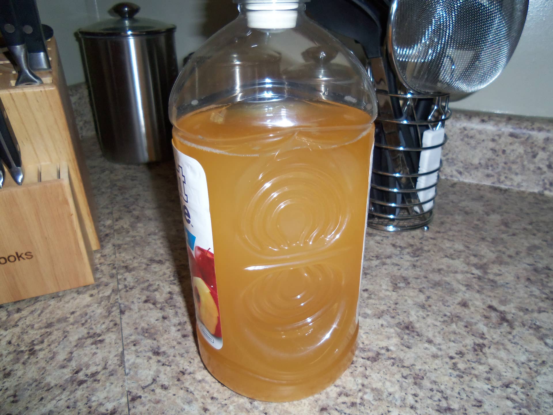 How to Make Easy Homemade Apple Wine - Delishably
