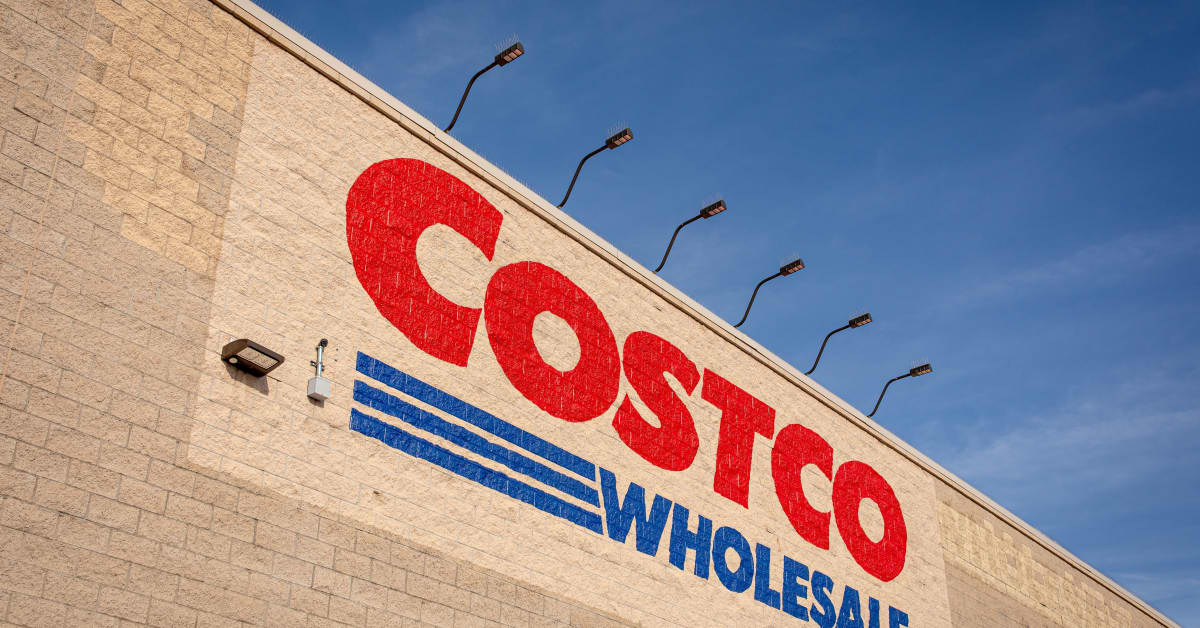 Costco Brings Back These Wild Reese's Cookies - Delishably