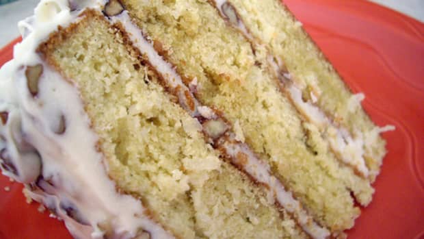 How to Make an Italian Cream Cake for a Special Occasion - Delishably