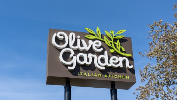 Pro Chef Has Simple Tricks for Making Perfect Fried Eggs - Delishably News