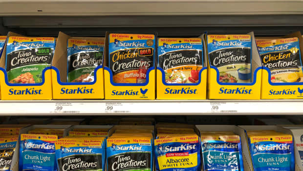 Woman Supposedly Finds Disturbing Surprise in Her 'StarKist' Tuna ...