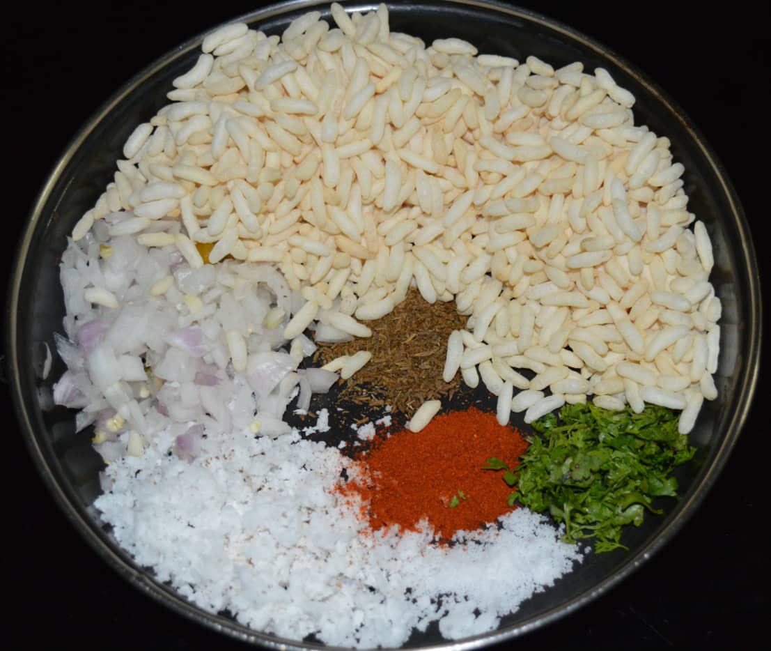 How to Make Spicy Puffed Rice (Masala Mandakki) Snack - Delishably