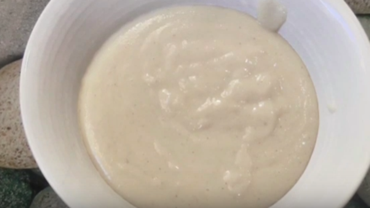 Quick and Easy Semolina Pudding Dessert - Delishably