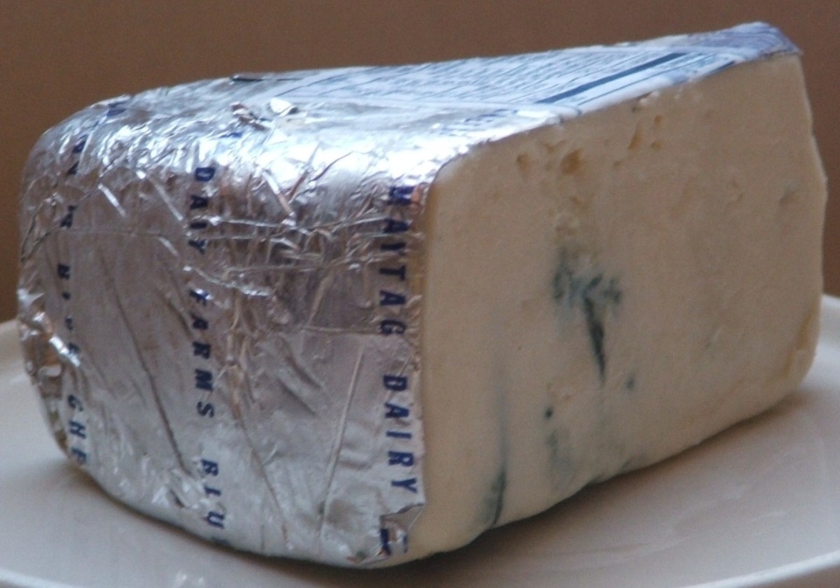 From Mild to Strong: How to Select the Best Blue Cheese - Delishably