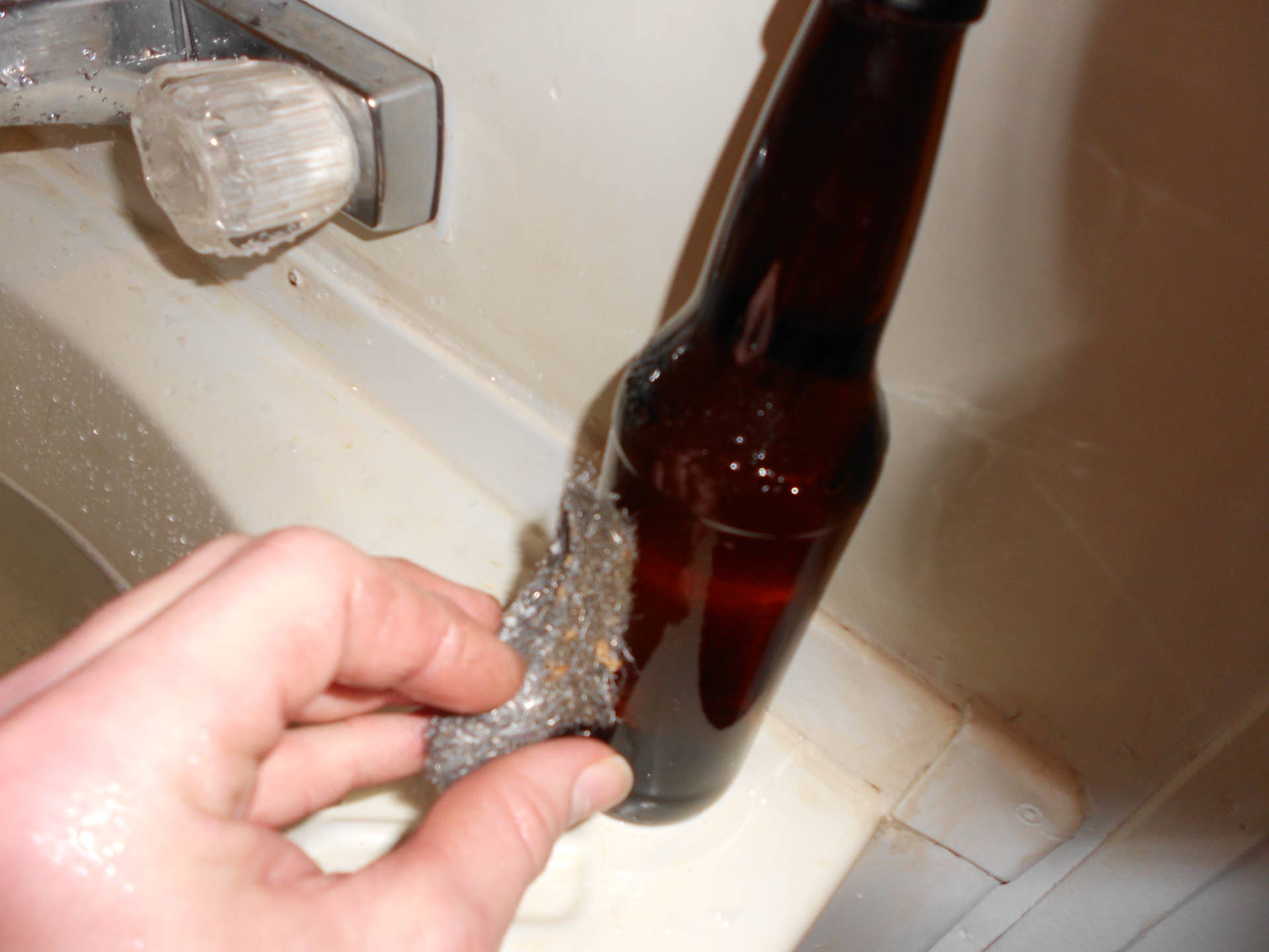 How to Clean Beer Bottles for Homebrew - Delishably
