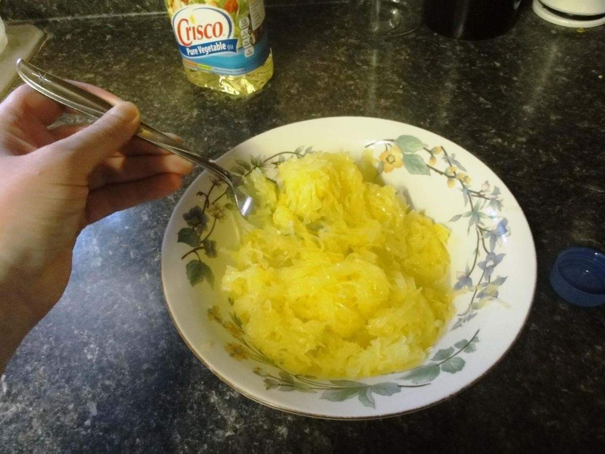 How to Cook and Prepare a Spaghetti Squash - Delishably