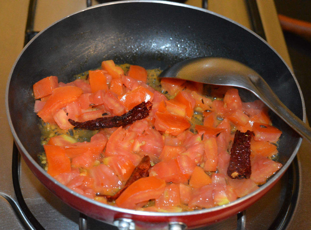 Indian Tomato Tambuli Recipe - Delishably