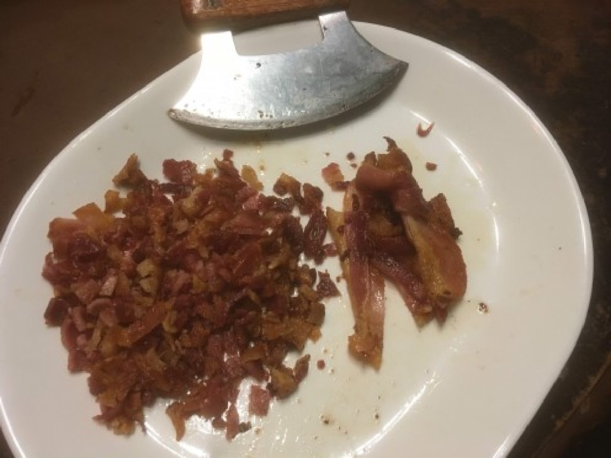 Ulu or Alaskan Knife: Handy Kitchen Tool - Delishably