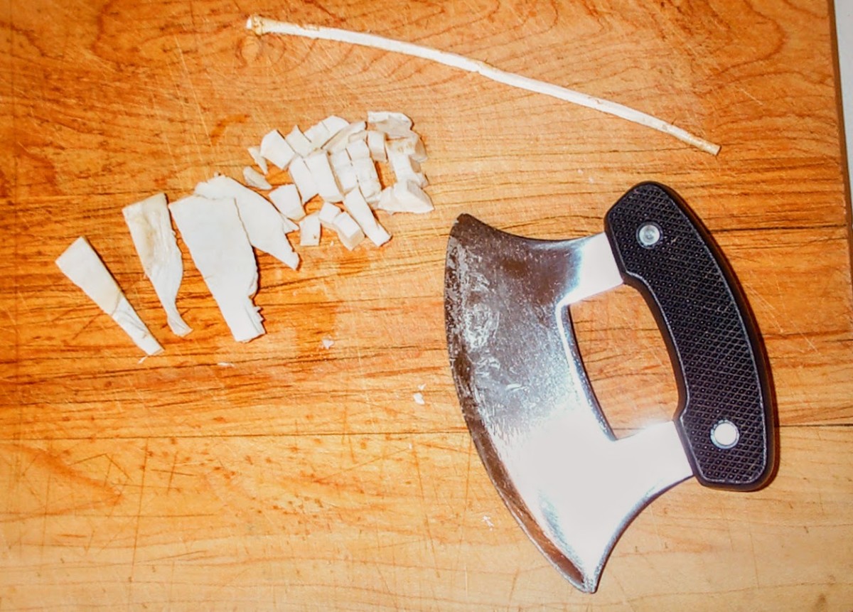 Ulu or Alaskan Knife: Handy Kitchen Tool - Delishably