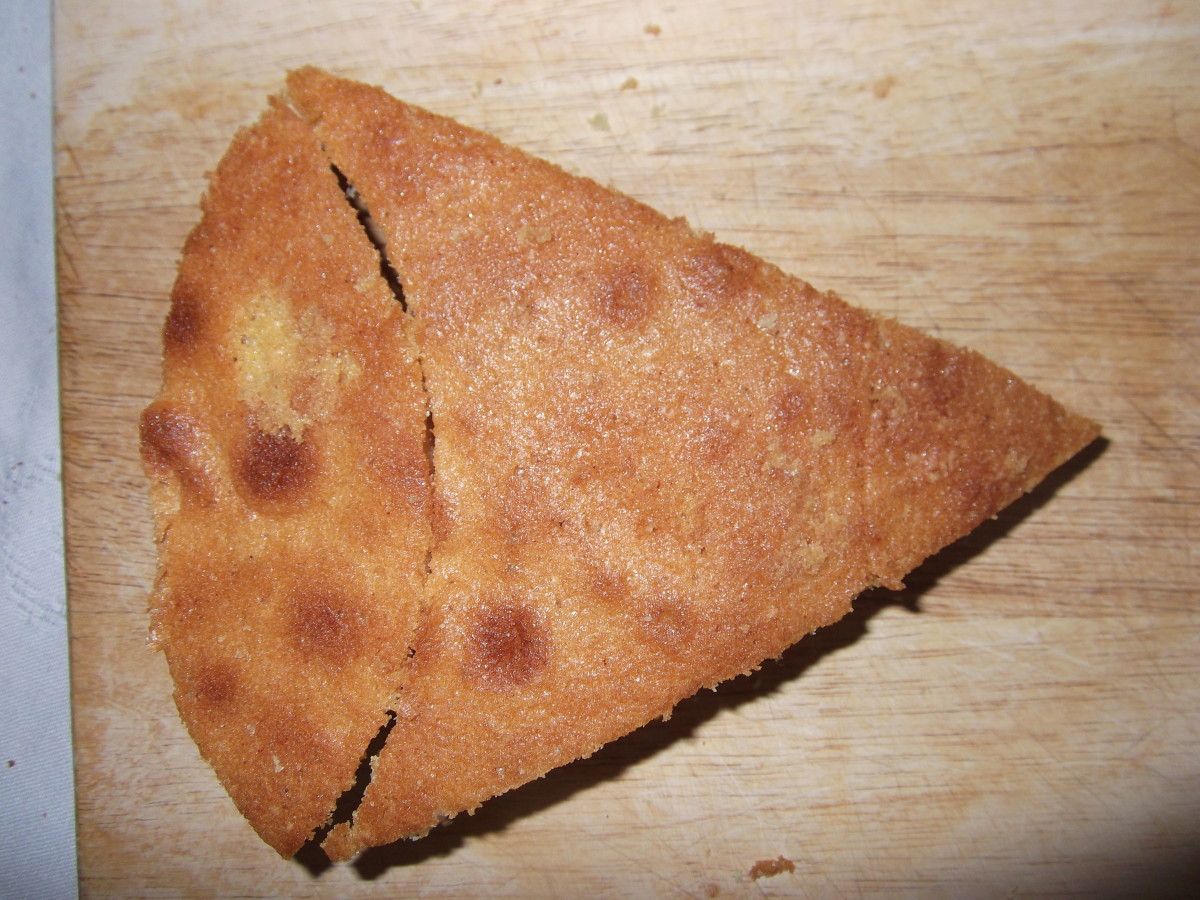 How to Make and Decorate a Fsh-Shaped Celebration Cake - Delishably