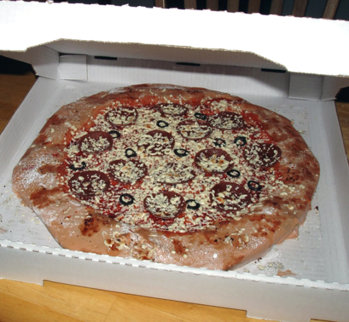 How to Make an Incredibly Realistic-Looking Pizza Cake - Delishably