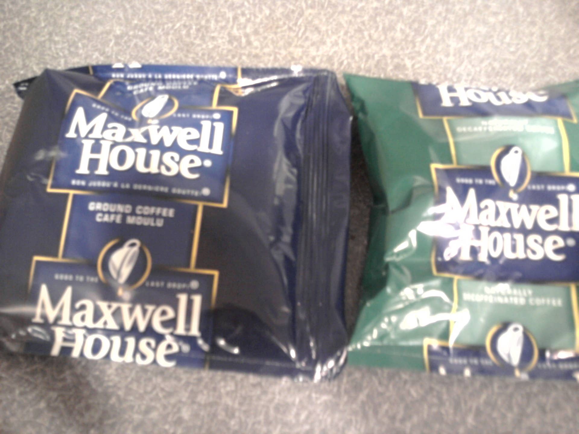 Maxwell House Coffee Review: Should You Buy It ? - Delishably
