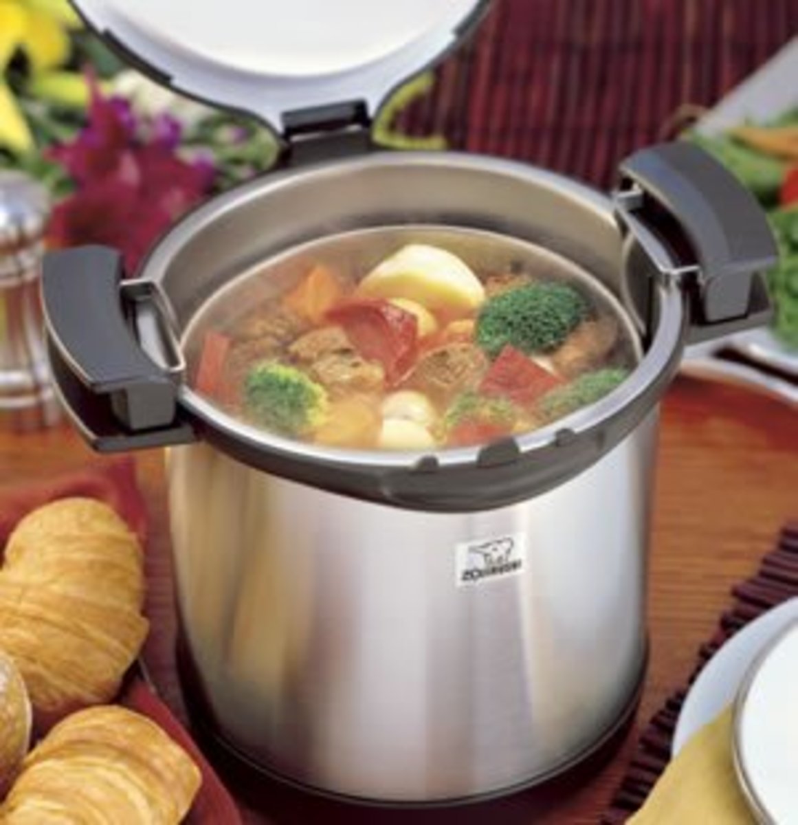 Kitchen Must-Have: The Thermal Cooker - Delishably