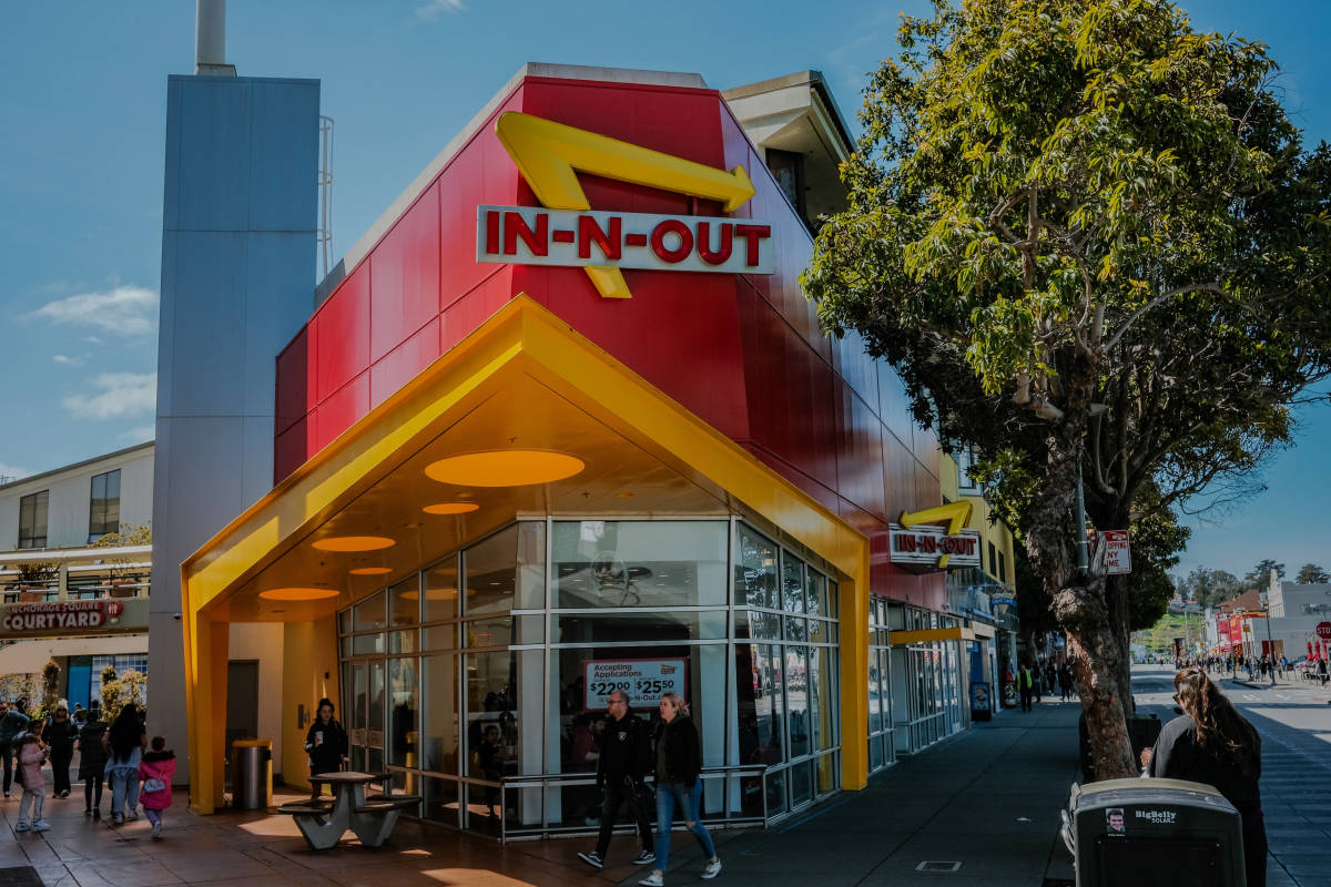 Man's DIY In-N-Out Hack Gets An 'A' for True Effort - Delishably