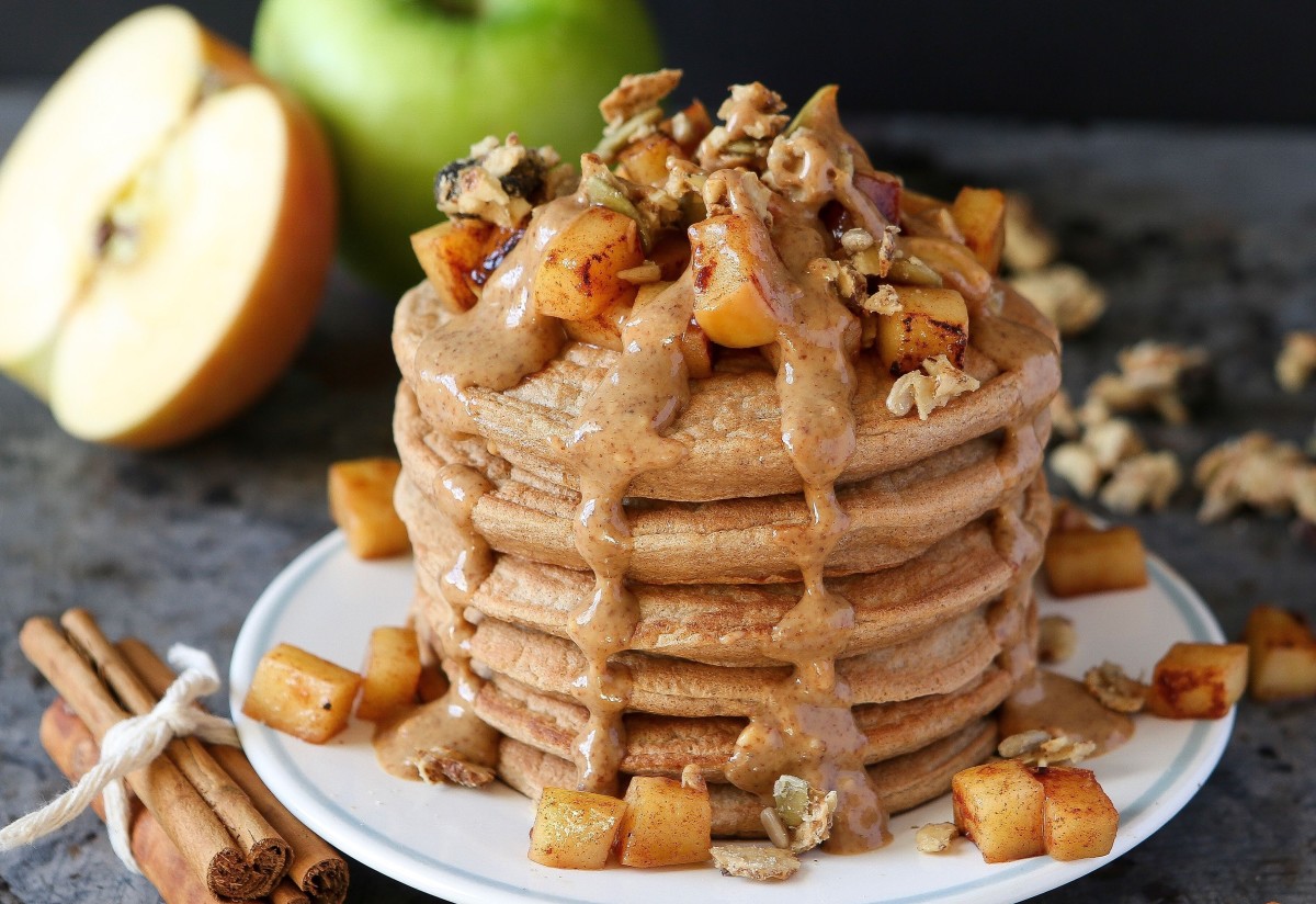 Dad’s Genius Pancakes Hack Makes for a Special Fall Weekend Breakfast ...