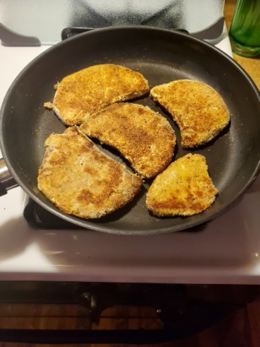 Giant Puffball Mushrooms: Foraging, Cooking, and More! - Delishably