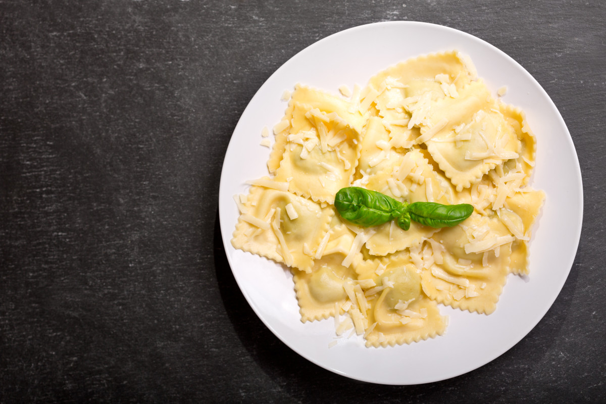 Man’s Hilarious Way of Making Ravioli Gives 'Don't Try This at Home ...