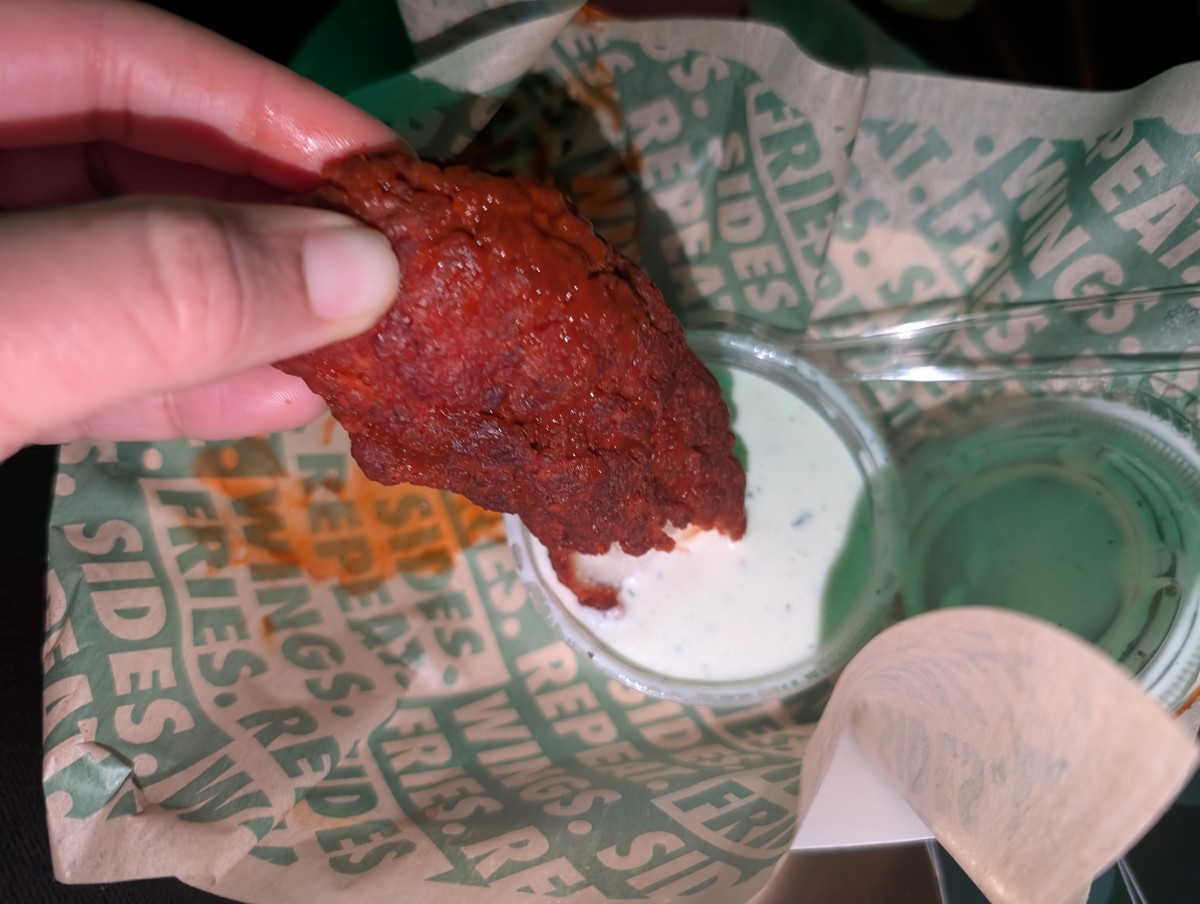 I Tried Wingstop’s New Crispy Tenders—Here Are My Thoughts - Delishably