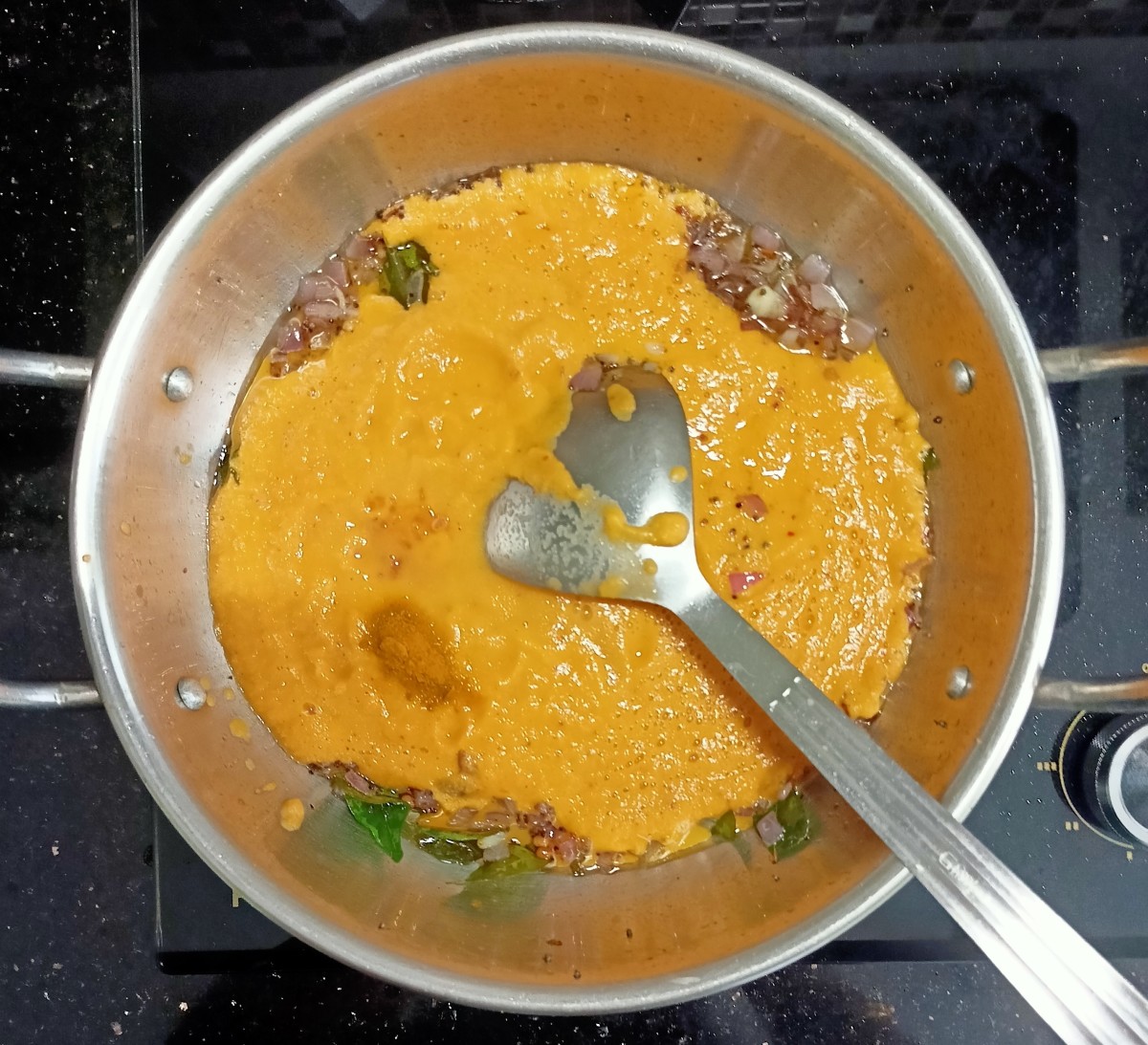 Mangalore Sautekai Gojju (Madras Cucumber Chutney) Recipe - Delishably