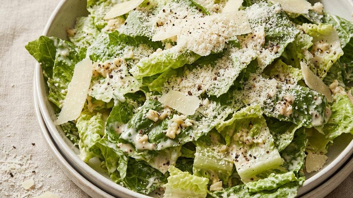 Caesar Salad With Garlic and Cracked Black Pepper - Delishably