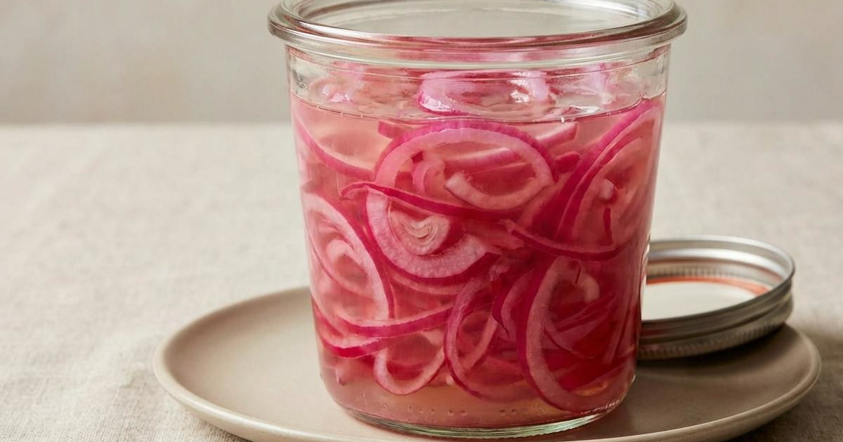 Quick Pickled Red Onions - Delishably