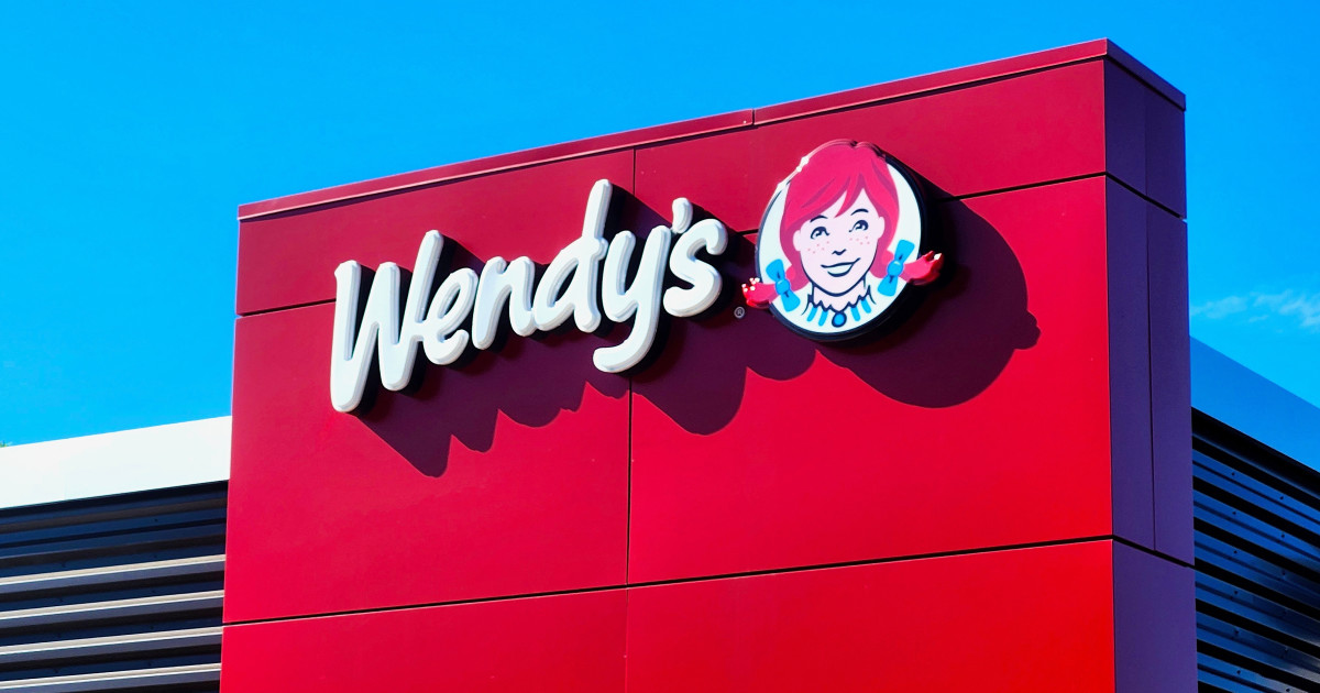 Wendy's Selling Jr. Bacon Cheeseburgers for 1 Cent - Delishably