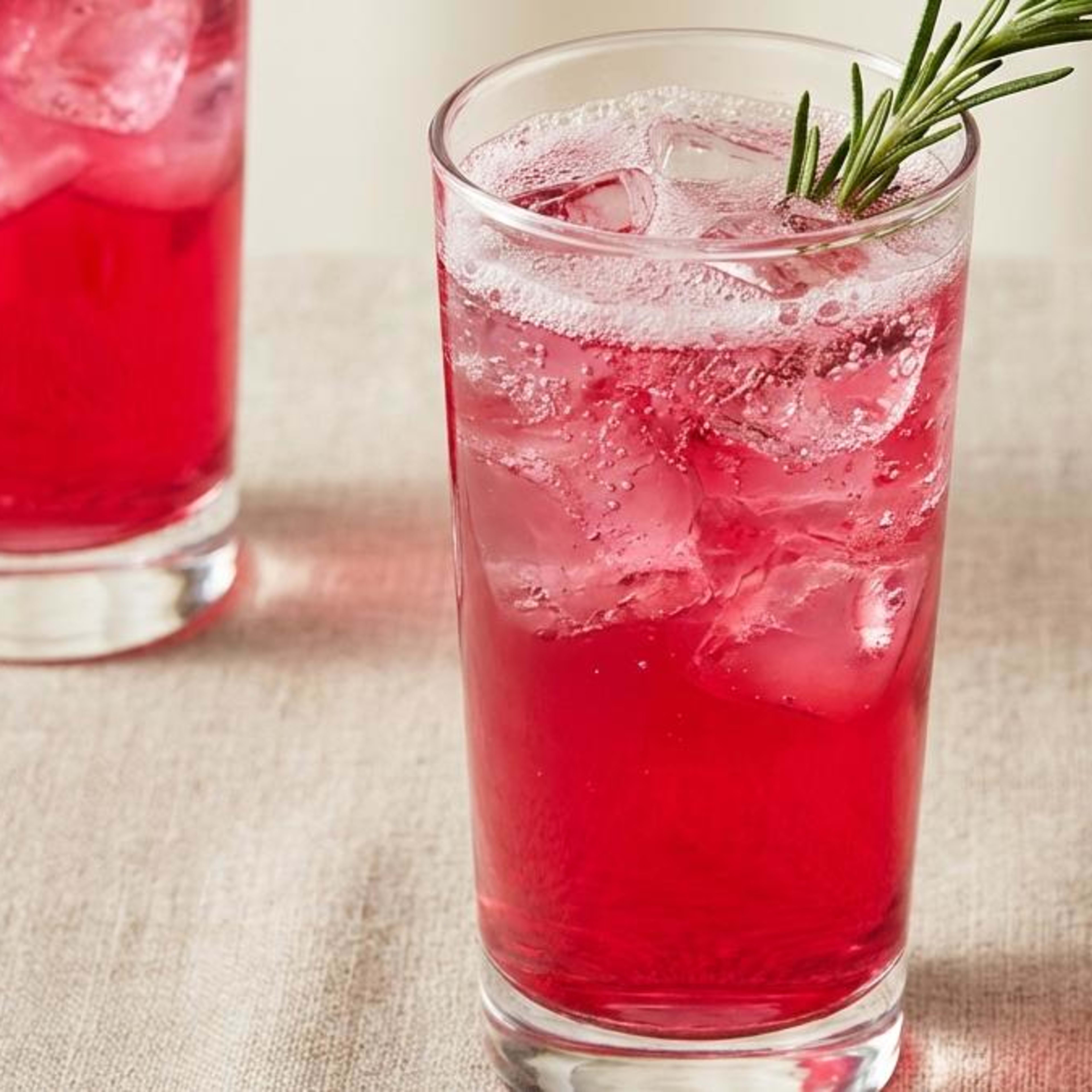 Cranberry Rosemary Gin Fizz Cocktail - Delishably