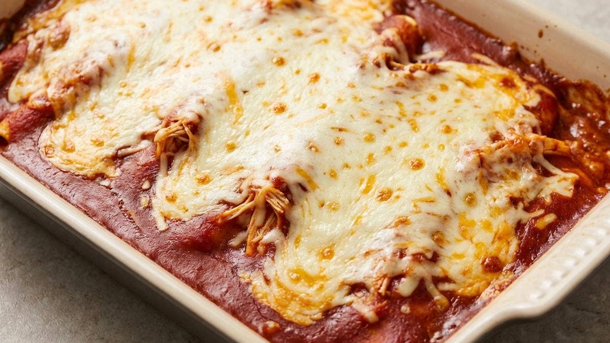 Is Reheating Cooked Chicken Dangerous? - Delishably
