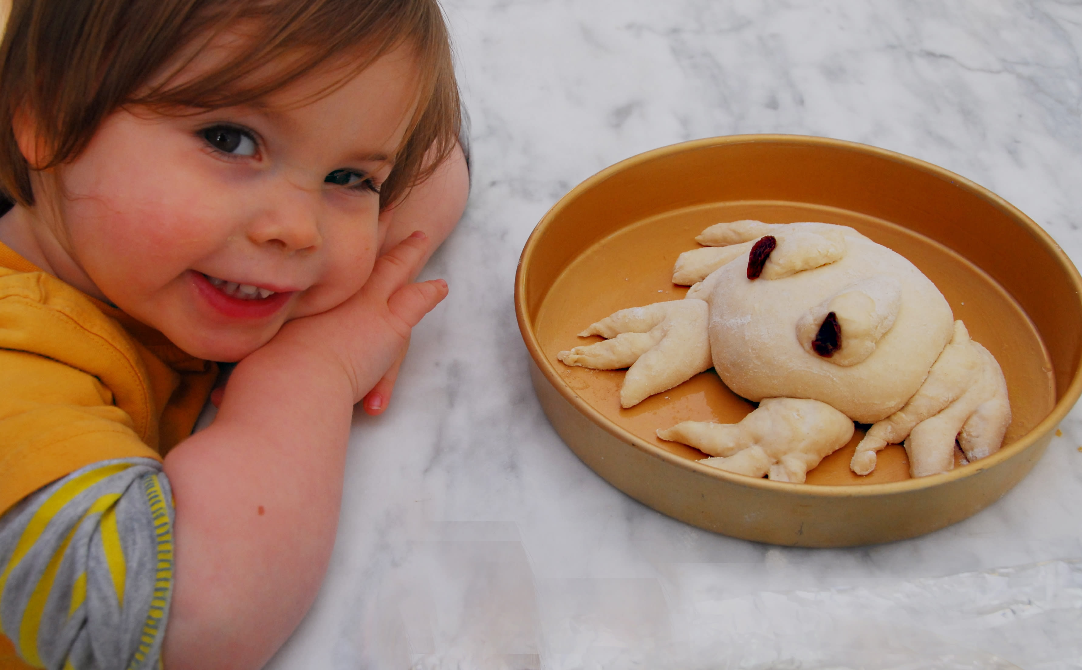 How to Bake Edible Bread Frogs With Bread Mix - Delishably