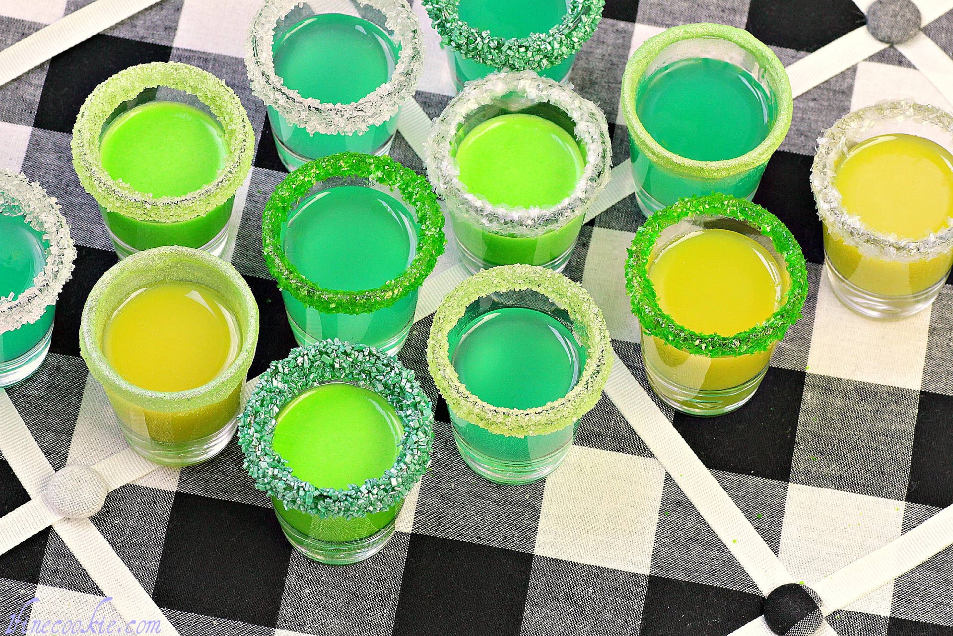 60+ "Star Trek" Themed Drinks, Cocktails, Shots, and Bowls - Delishably