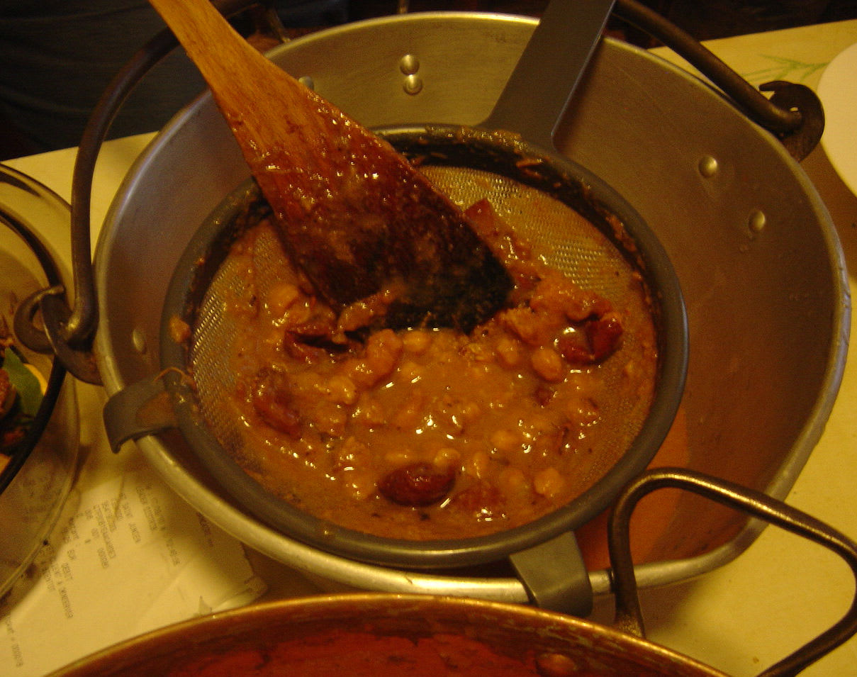 How to Make Medlar Jam - Delishably