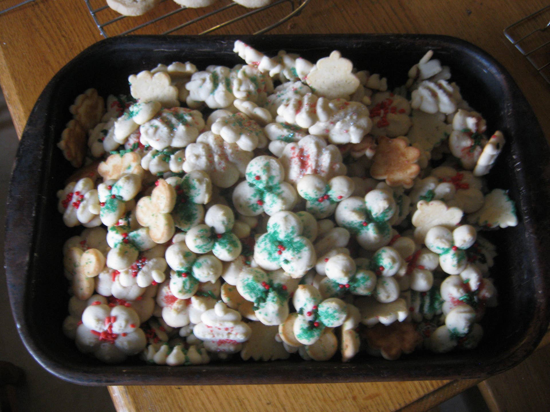 How to Make Lots of Christmas Cookies All at Once - Delishably