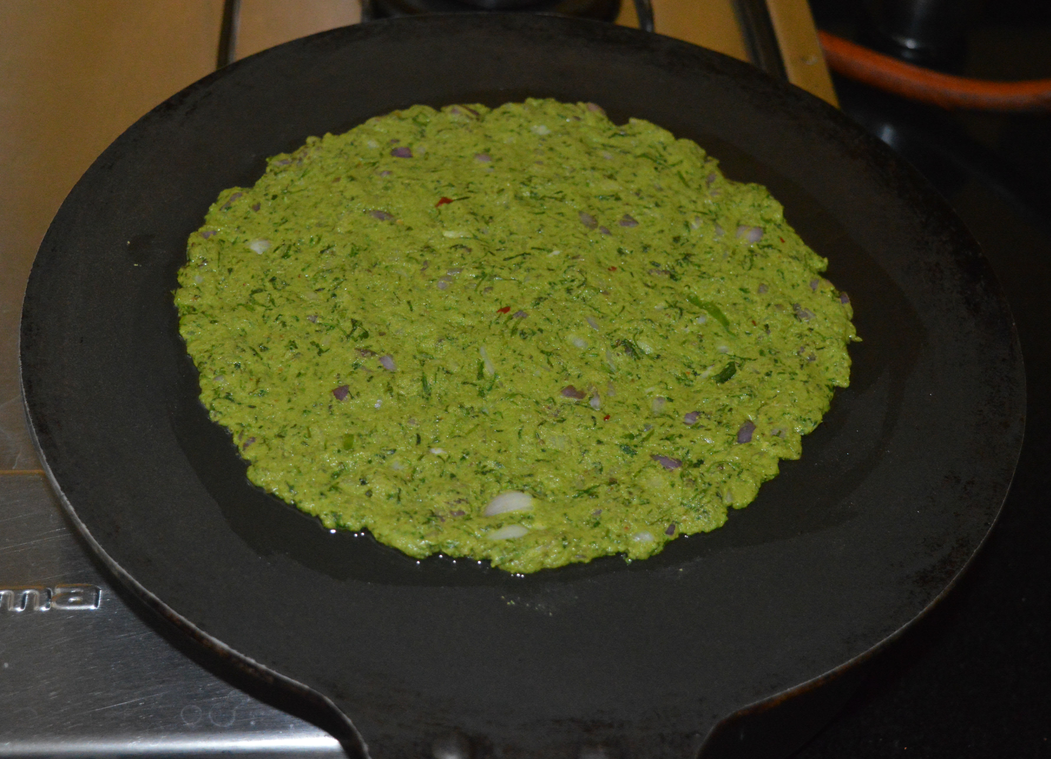 Green Jowar Roti (Green Sorghum Pancake) Recipe - Delishably