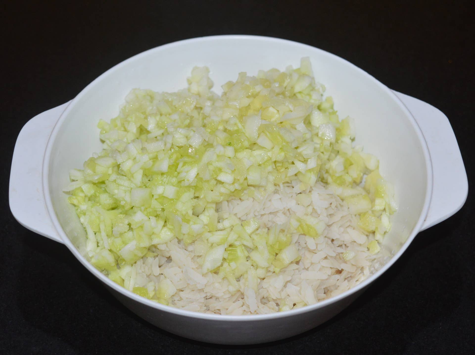 Cucumber Poha (Kakdi Poha) Recipe - Delishably