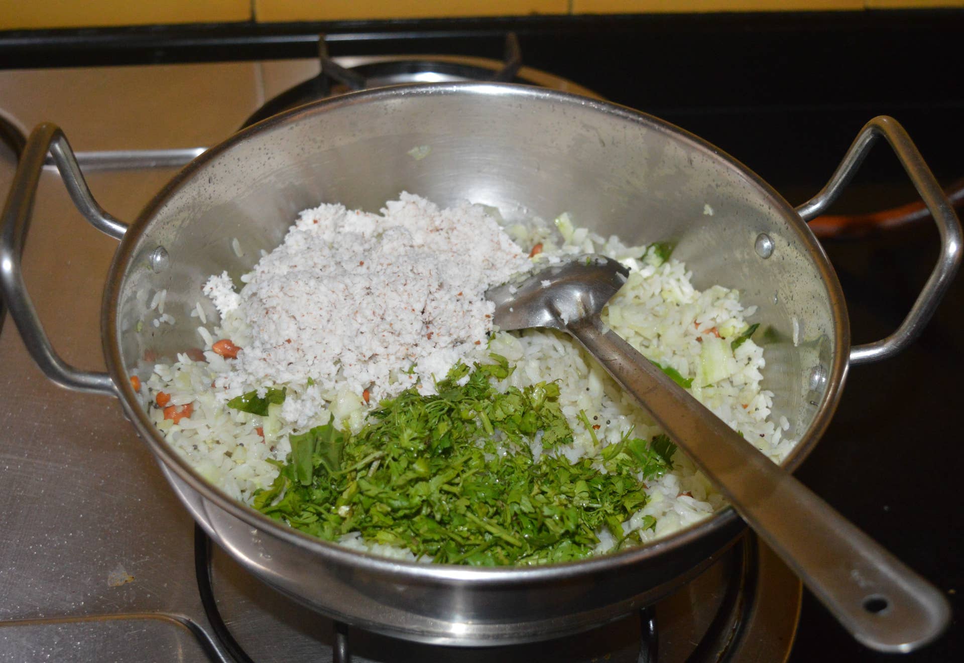 Cucumber Poha (Kakdi Poha) Recipe - Delishably