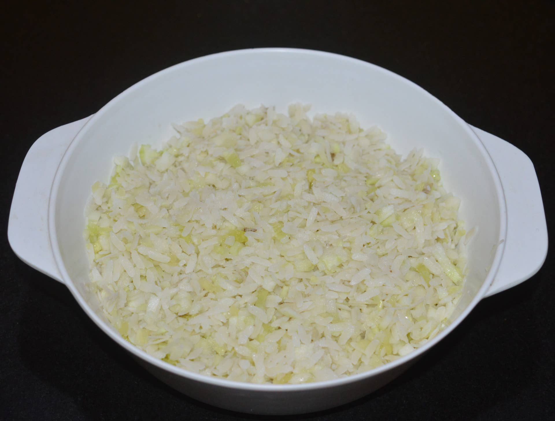 Cucumber Poha (Kakdi Poha) Recipe - Delishably