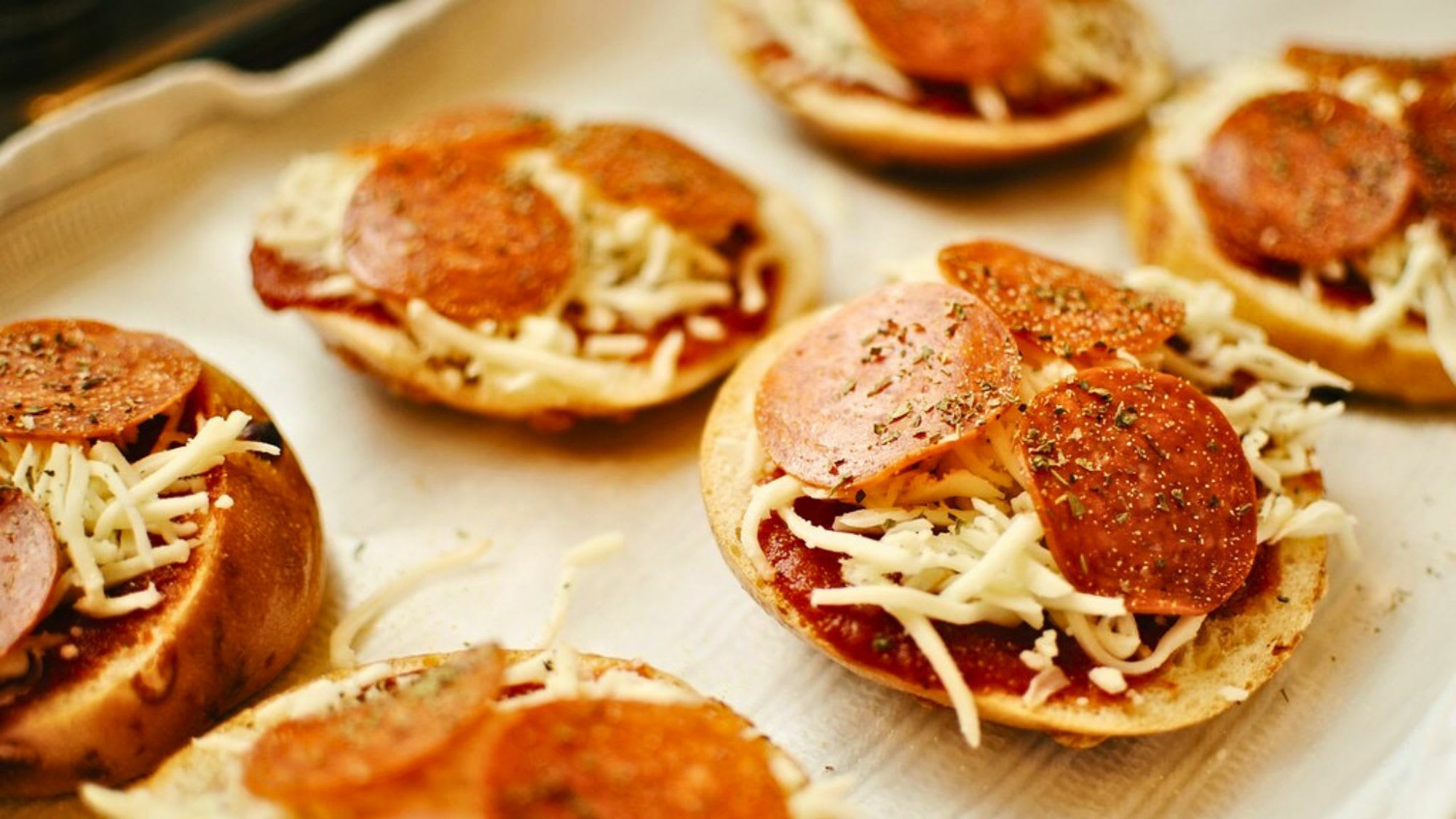 30 Bagel Toppings for Breakfast, Lunch, Dinner, or Snacktime - Delishably